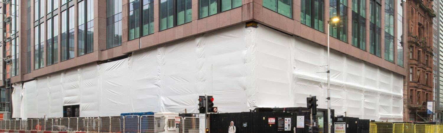 The Benefits of Adding Temporary Waterproof Screening On Your Site