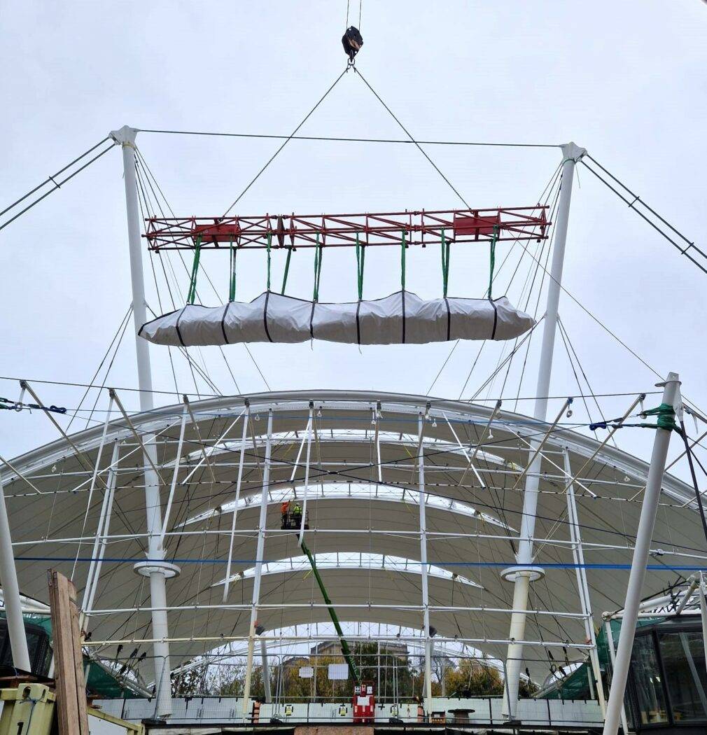 Replacing the Most Complex Roof Structure in Europe - Base Structures