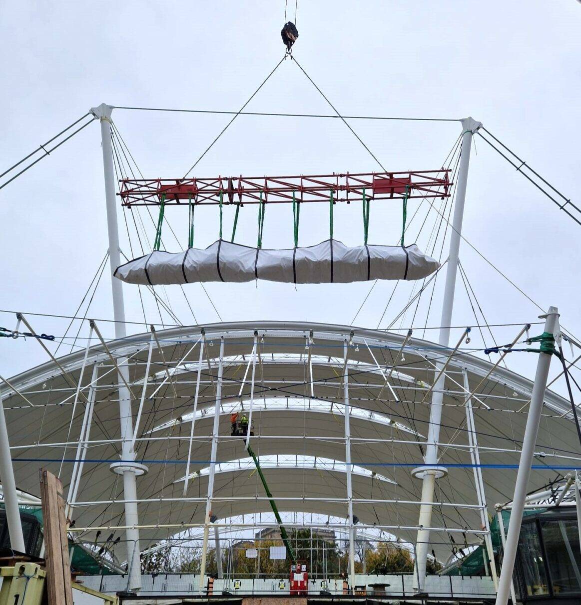 Replacing the Most Complex Roof Structure in Europe - Base Structures